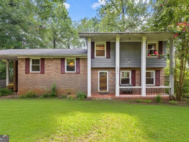 3303 Kilarney Ct, Decatur, GA 30032