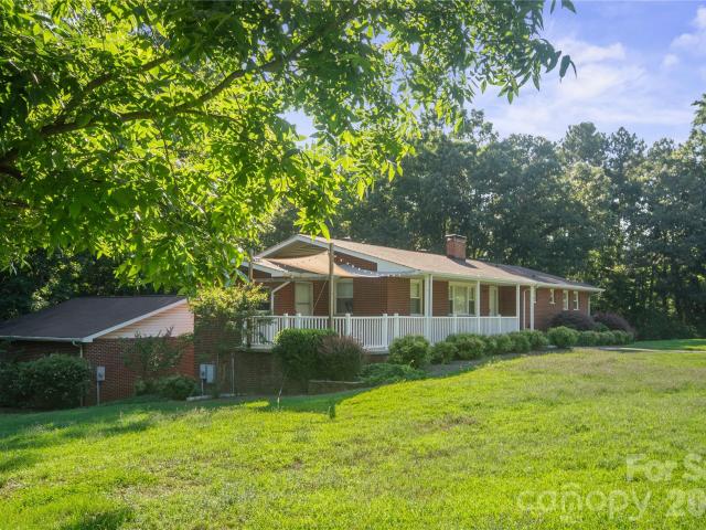 3303 Pikeview Road