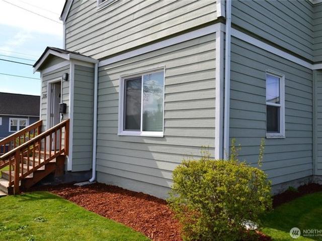 3303 S 64th St, Tacoma, WA 98409
