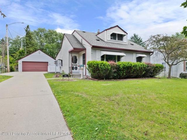 3303 S Deerfield Ave, Lansing, MI 48911