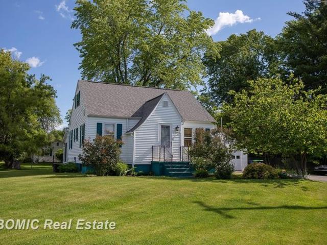 3303 Tatum Rd, Saginaw, MI 48601