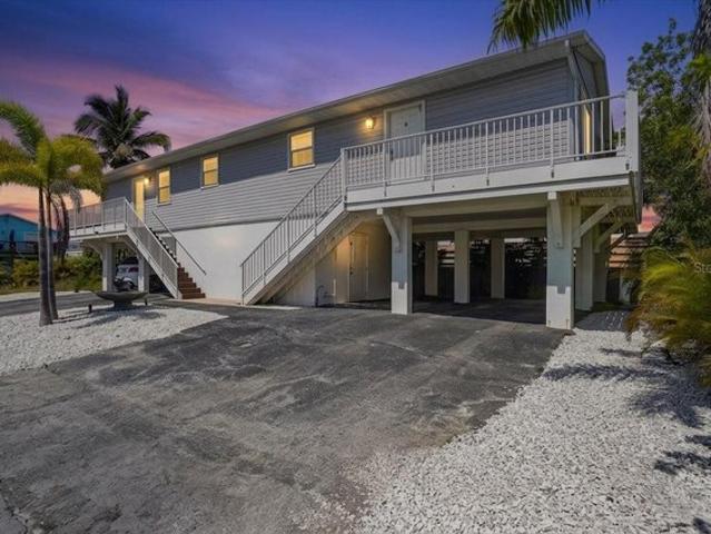 3303 6th Ave Unit B, Holmes Beach, FL 34217