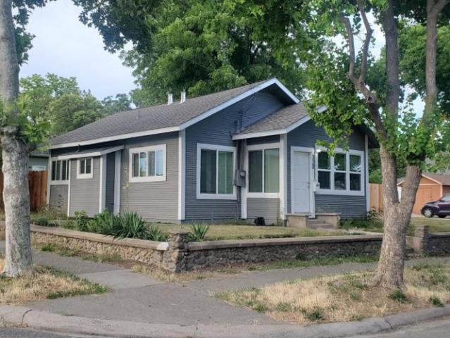 330 4th St, Roseville, CA 95678