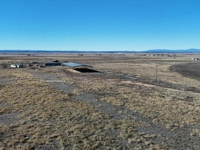 330 Calle Del Sol, Moriarty, NM 87035