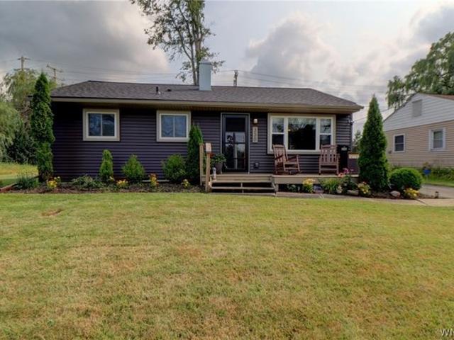 330 Canton St, Tonawanda, NY 14150