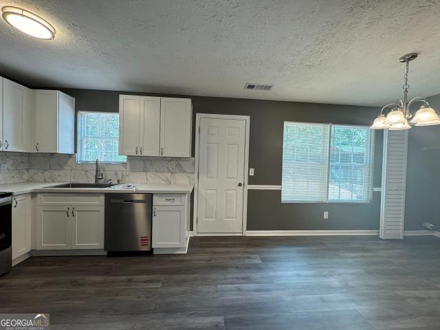330 Crestfield Circle