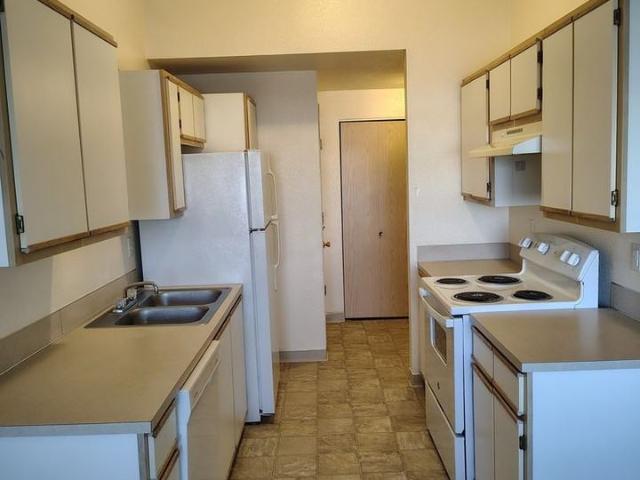 #330 AUTUMN CHASE 2 Bedroom Apartment for Rent at 3211 Autumn Chase Way Ne, Salem, OR 97305 North Lancaster