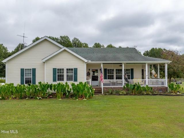 330 Boyd Ln, Cove City, NC 28523