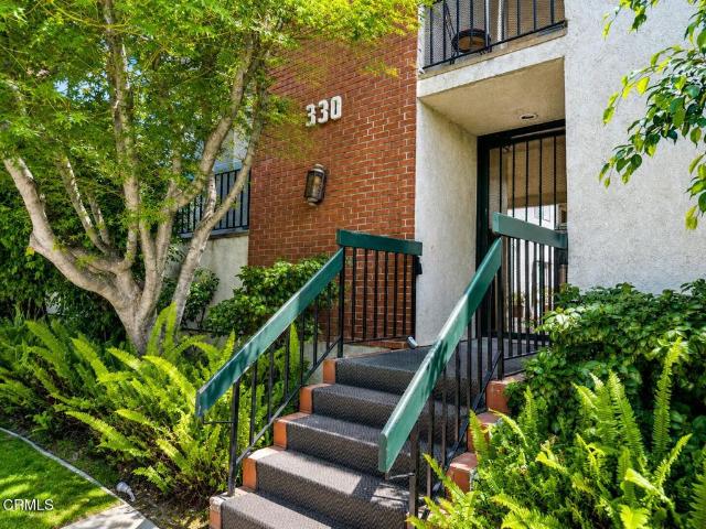 330 Burchett Street 206
