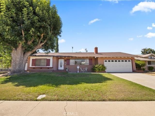 330 Golden Carriage Ln, Pomona, CA 91767