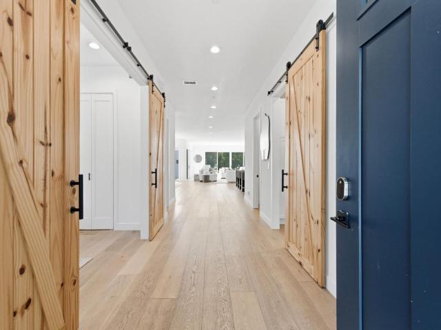 330 Grand St, Redwood City, CA 94062 | Compass
