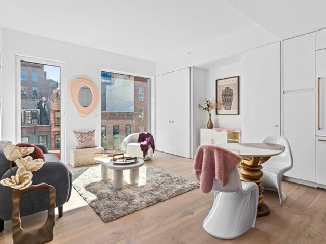 330 Grand St Unit 4A, Manhattan, NY 10002