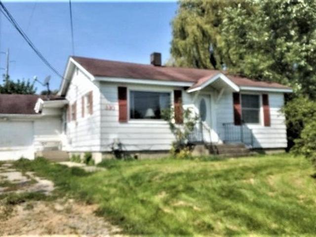 330 Grant St, Rose City, MI 48654