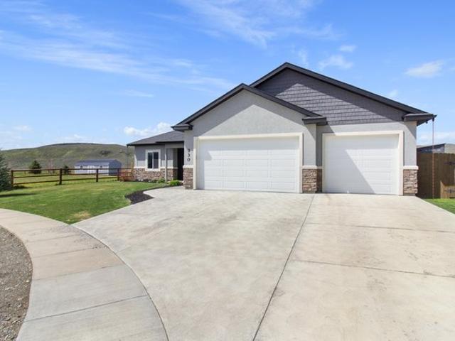 330 Greenfield Way, Carey, ID 83320