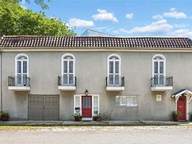 330 Dahlia St, Metairie, LA 70005