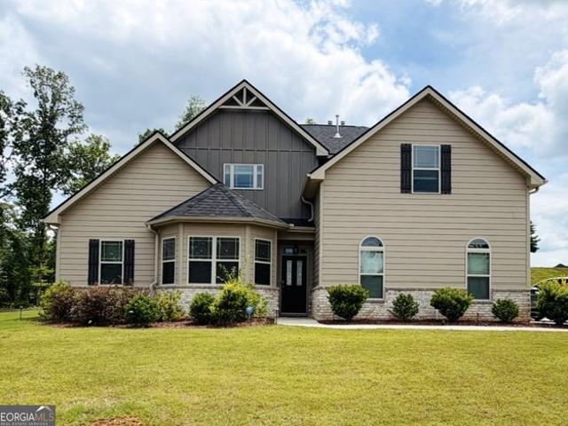 330 Darien Dr, Senoia, GA 30276
