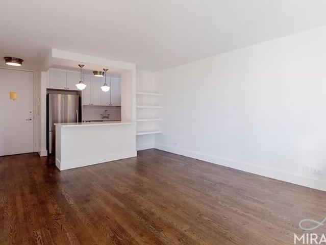 330 E 39th Street 21A