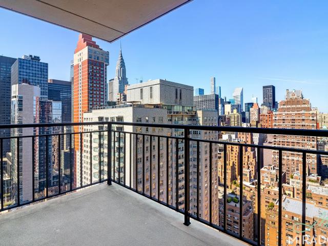 330 E 39th Street 21D
