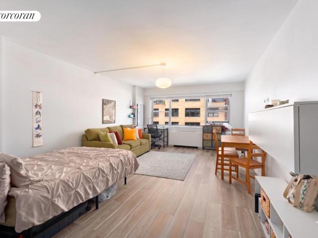 330 East 49th Street, New York, NY