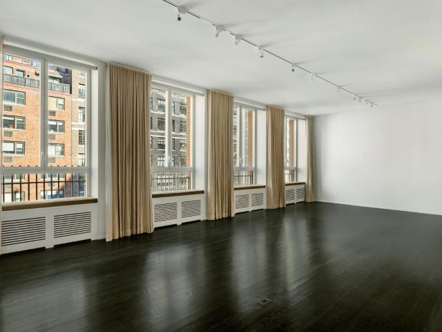 330 East 72nd Street, New York, NY