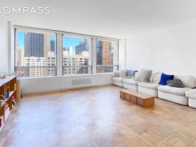 330 East 33rd Street, New York, NY