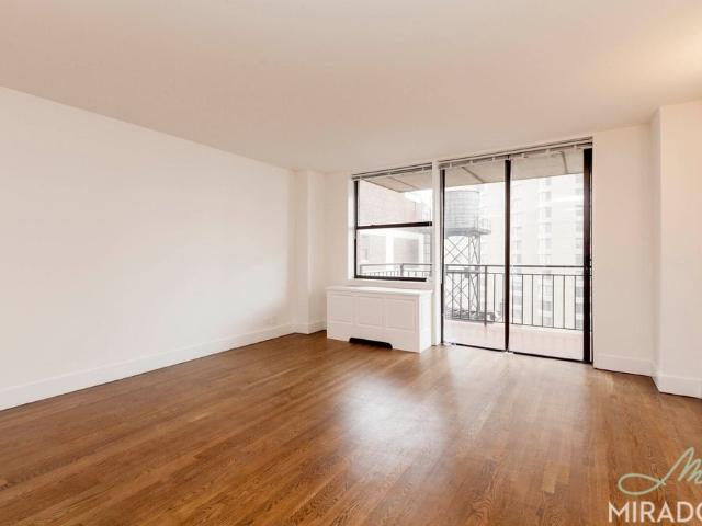330 East 39th Street, New York, NY