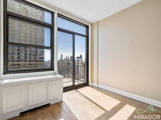 330 East 39th Street, New York, NY
