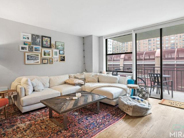 330 East 39th Street, New York, NY