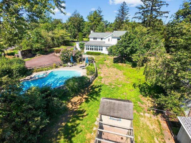 330 Fairhill Road