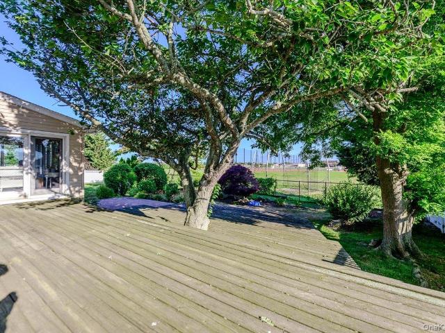 330 Harbor Drive