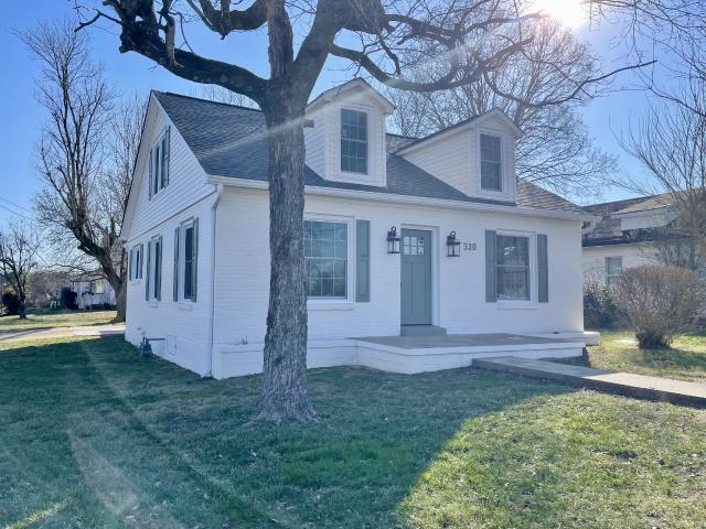 330 Jackson Ave, Lawrenceburg, TN 38464 | MLS #3098 | Compass