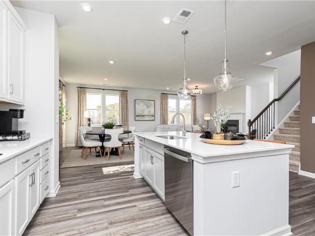 330 Jasmine Woods Dr, Lawrenceville, GA 30046 | MLS #7730