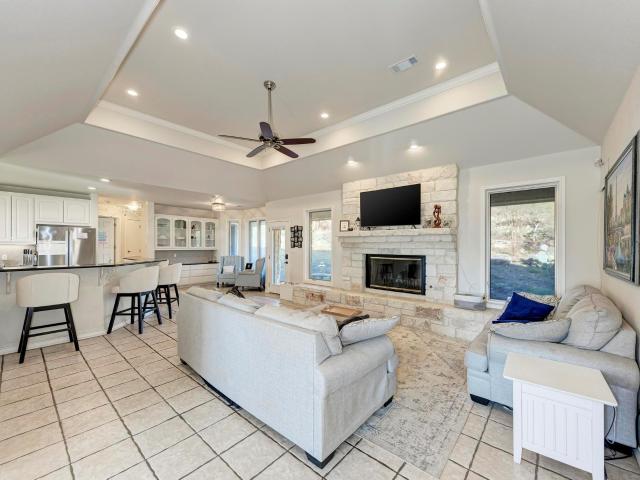 330 Juniper Trl