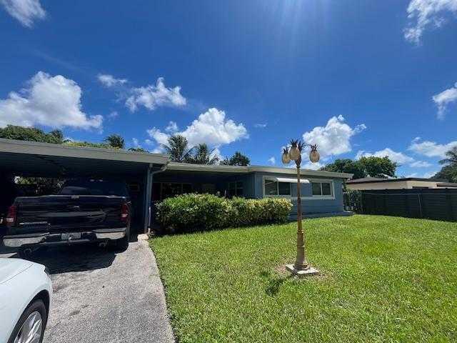 330 Long Island Ave, Fort Lauderdale, FL 33312 | MLS #R11116