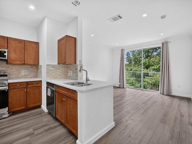 330 Las Colinas Blvd E Apt 240, Irving, TX 75039