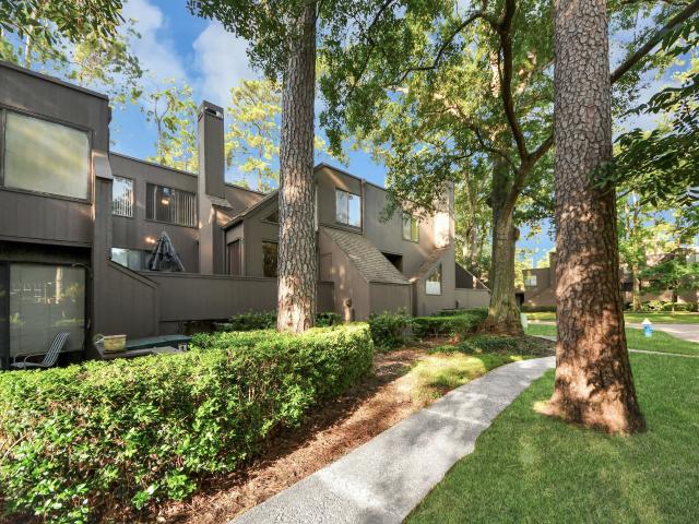 330 Litchfield Lane 37