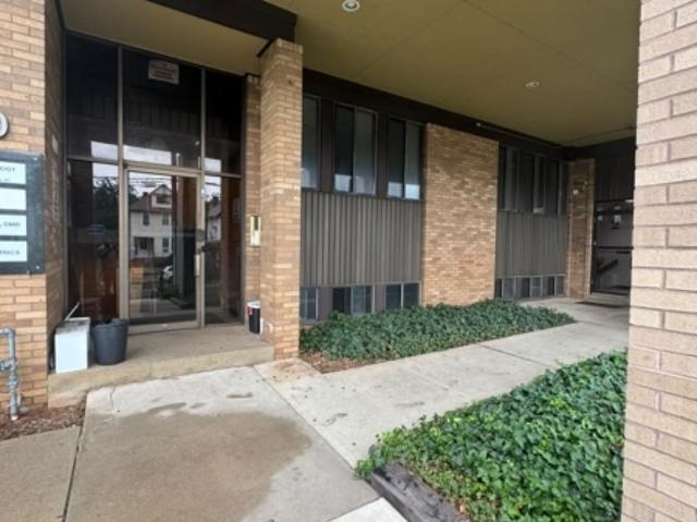 330 Livingston Ave