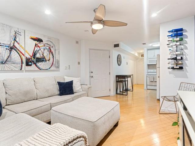 330 Monroe St Apt 3R, Hoboken, NJ 07030