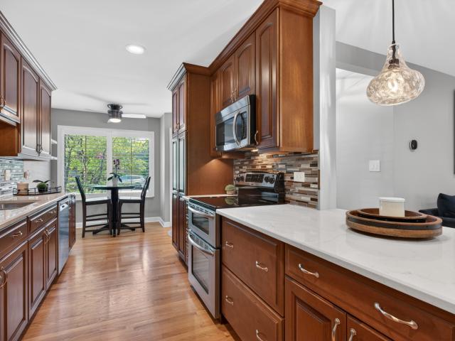 330 Mallard Point