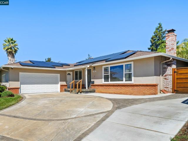 330 Michell Ct