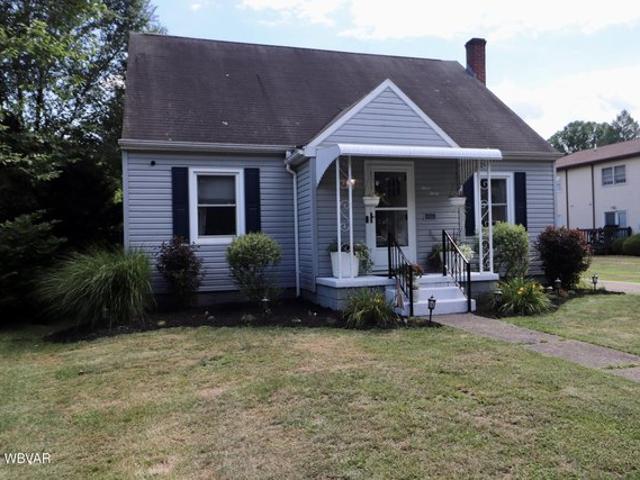 330 Mulberry St, Montoursville, PA 17754