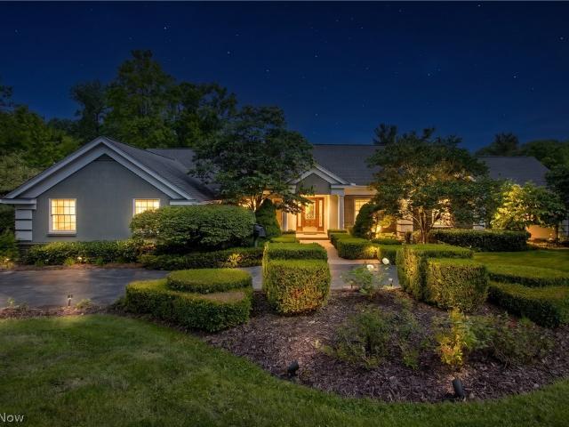 330 N Countryside Drive