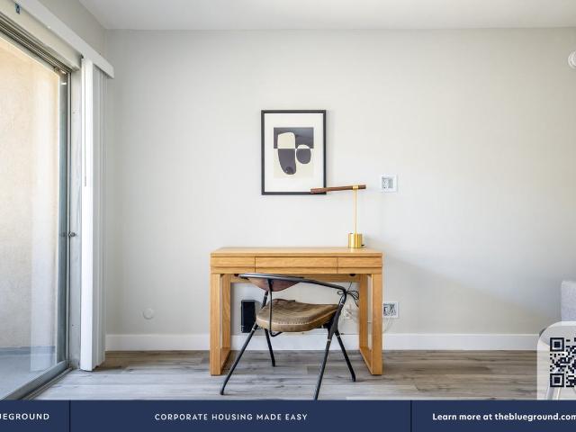 330 North Crescent Drive 1 Bedroom Apartment for Rent at 330 N Crescent Dr #400, Beverly Hills, CA 90210 Beverly Hills