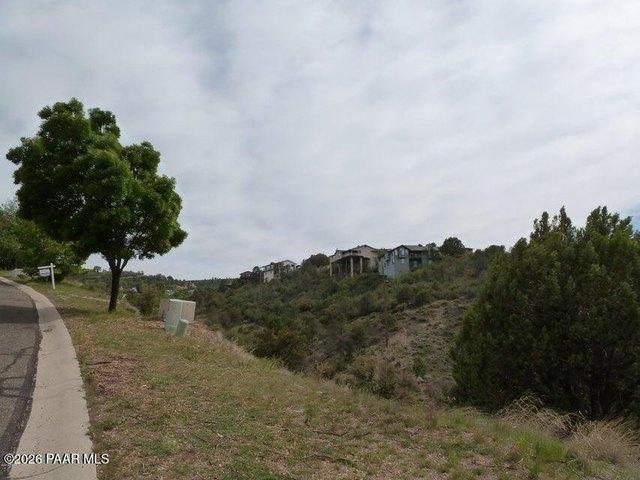 330 Newport Dr, Prescott, AZ 86303