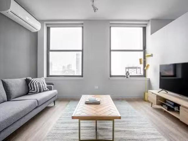 330 S Wells St, The Loop 1 Bedroom 1 Bath