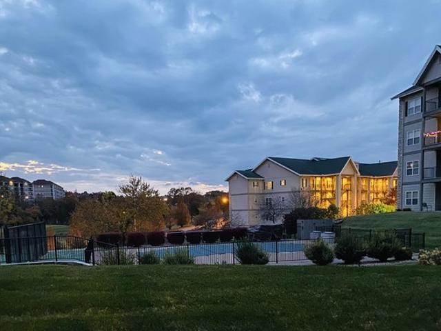 330 S Wildwood Unit Bldg 6 Dr Unit 2, Branson, MO 65616