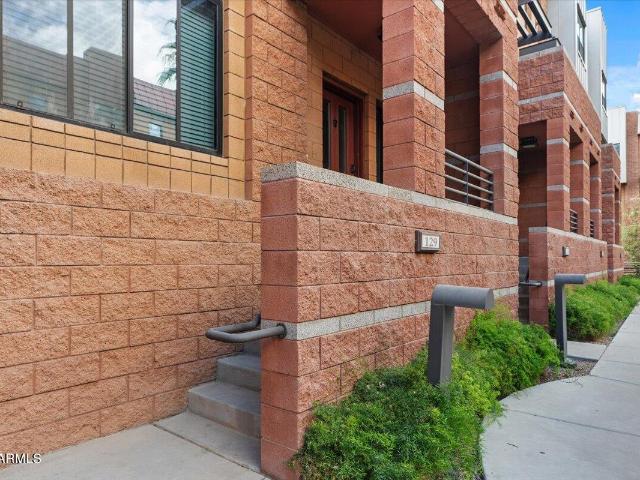 330 S FARMER Avenue # 129