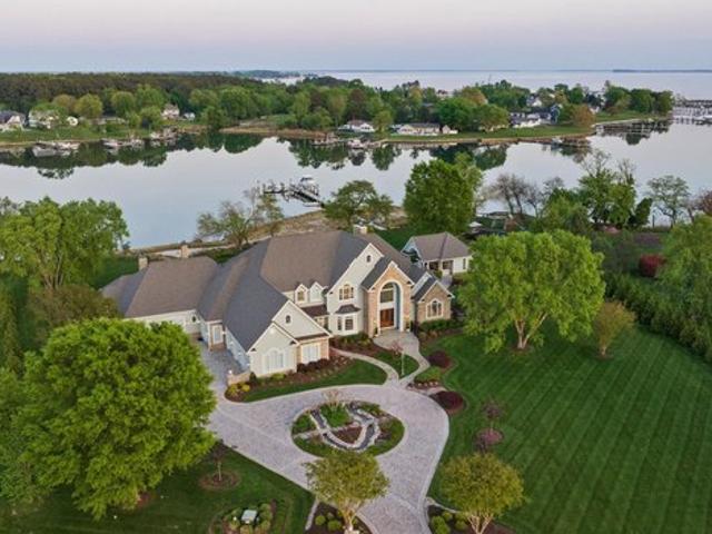 330 Serenity Ln, Chester, MD 21619