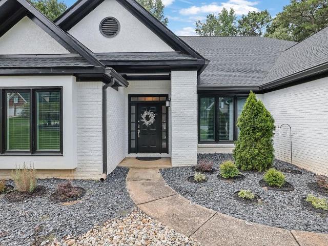 330 Shady River Trce