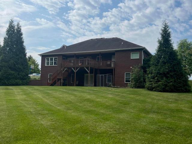 330 Stonebriar Dr